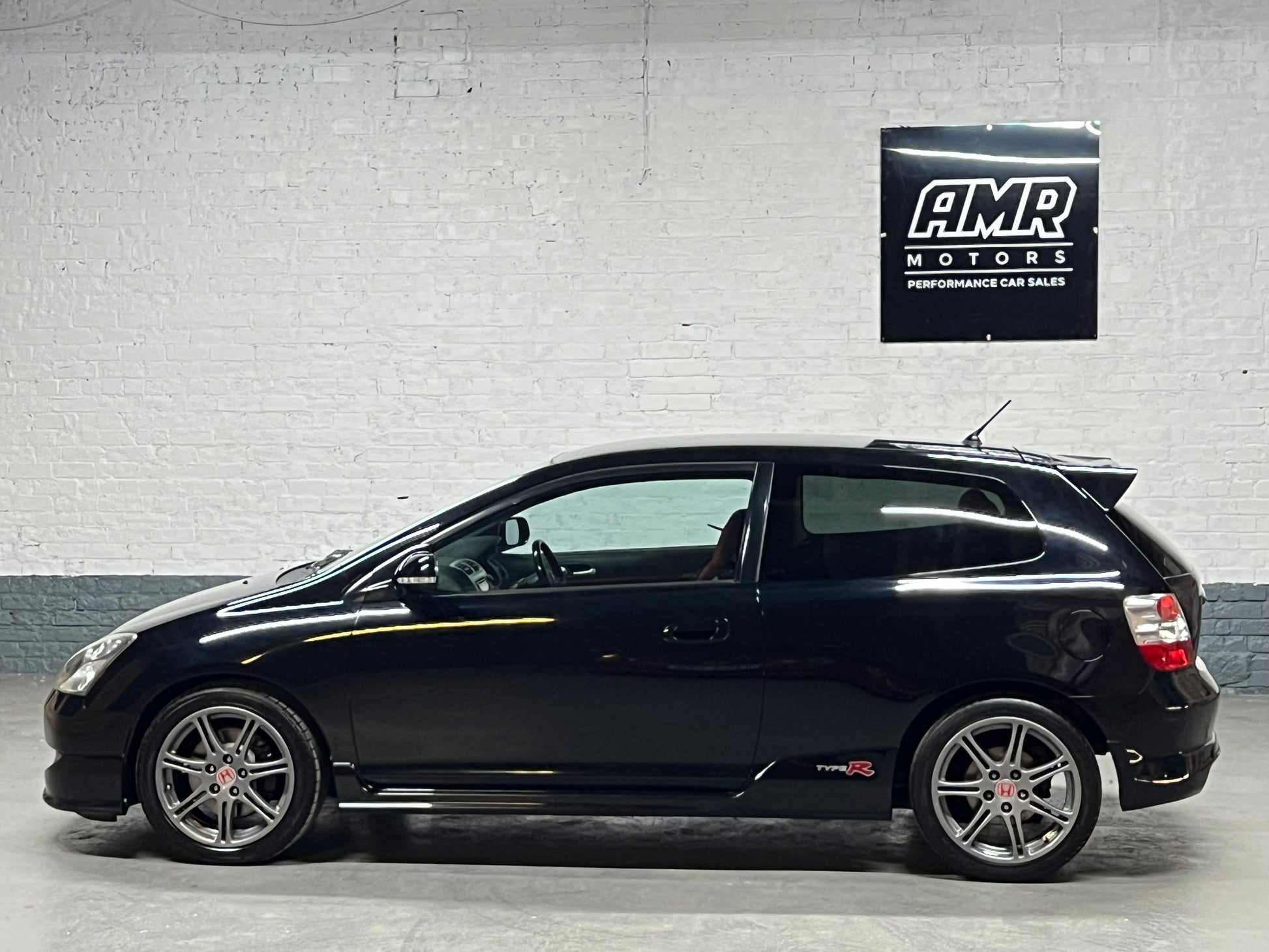 2005 Honda Civic Type-R Premier Edition – AMR-Motors